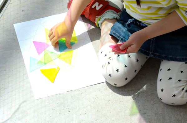 SAN KAKU MADO window mosaic – ZAKKAsine